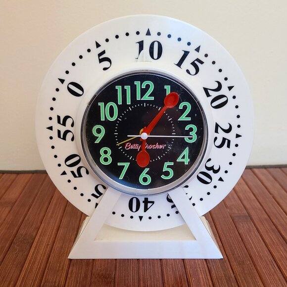 Betty Crocker | Kitchen | Vintage Betty Crocker Combo Alarm Clock ...